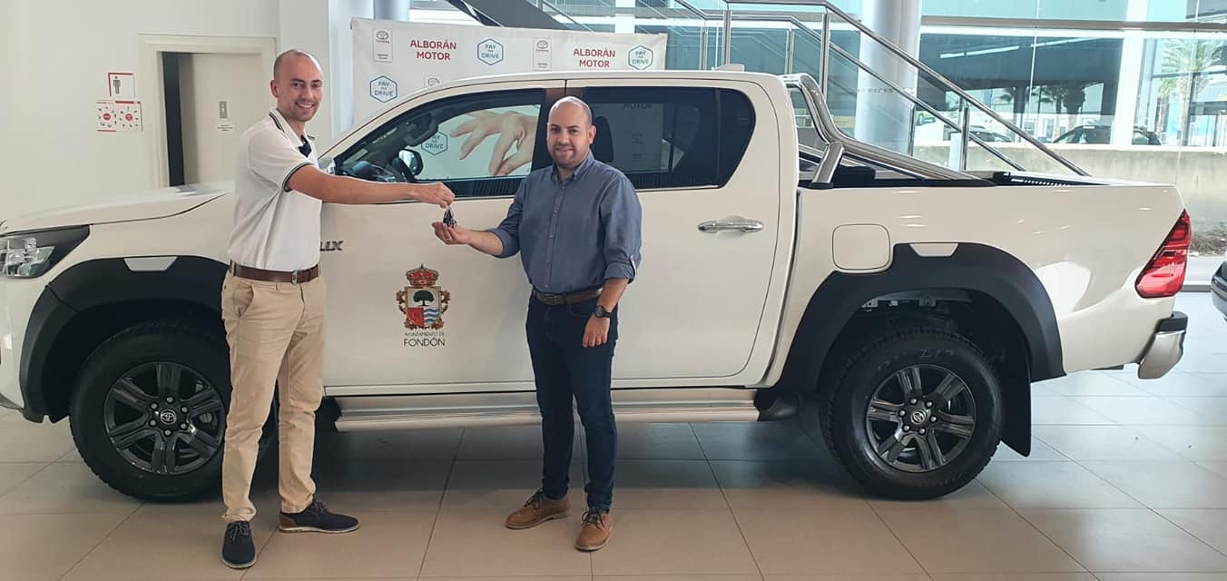 Entrega Especial al Excmo. Ayuntamiento de Fondón - Toyota Alborán ...